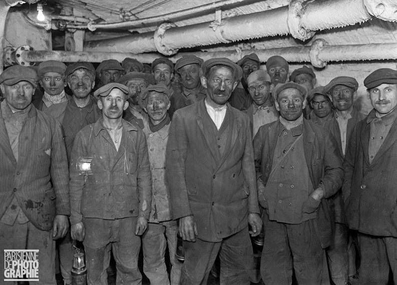 {PHOTO} Mineurs sous l’œil de François Kollar ... - Ça drache en Nord